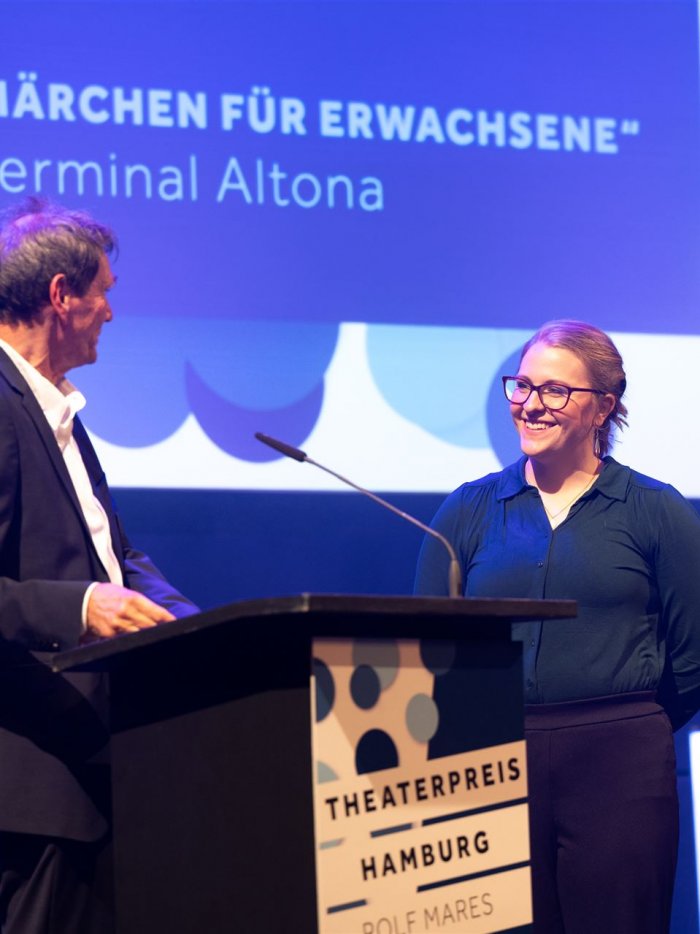 Opernloft im Alten Fährterminal Altona - Theater in Hamburg